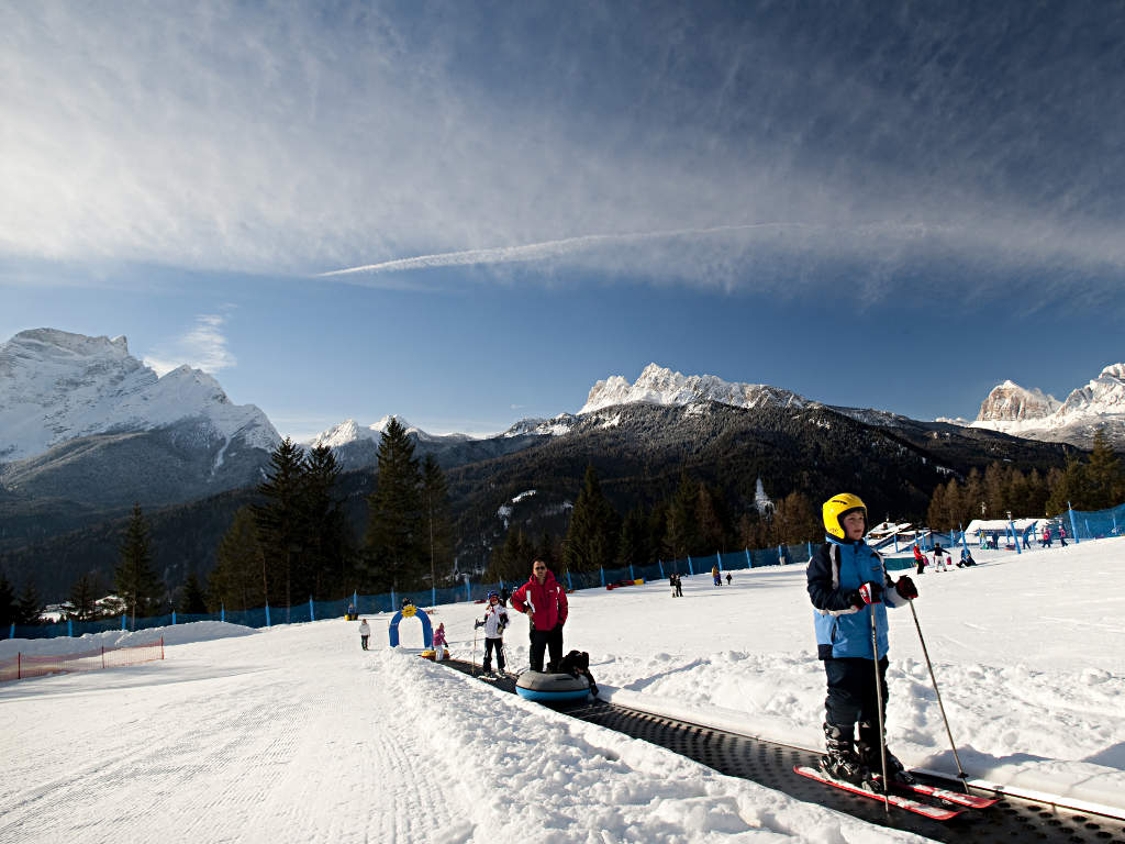Ski area per famiglie | San Vito di Cadore | Dolomiti's official portal Ski area per famiglie | San Vito di Cadore | Dolomiti's official portal
